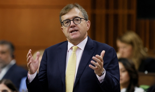 Các CEO dầu khí Canada đang “lợi dụng” ông Trump