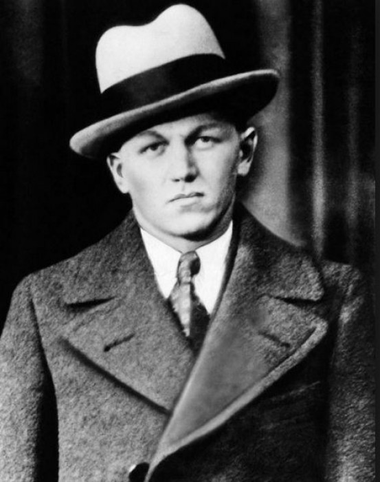 Tên tội phạm có cú đấm gang thép